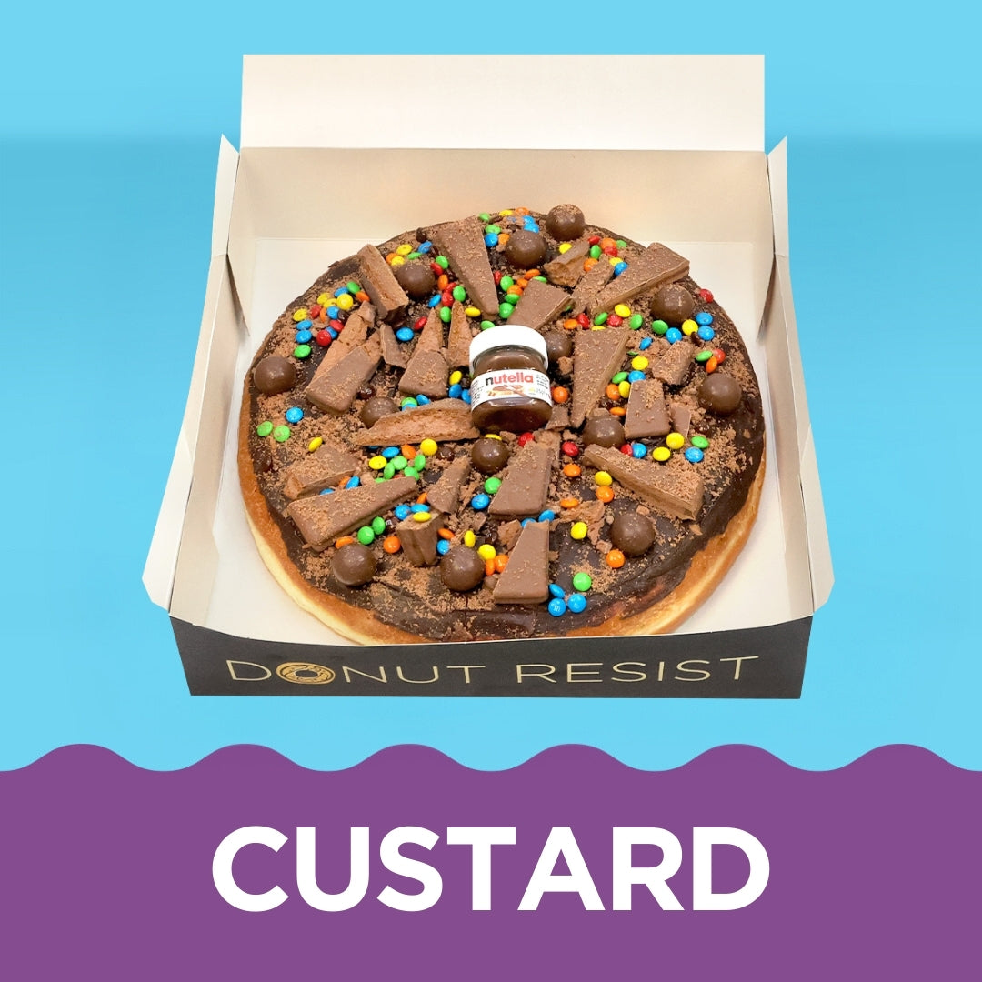 The Giant Loaded TIM TAM® Cake - Goldelucks